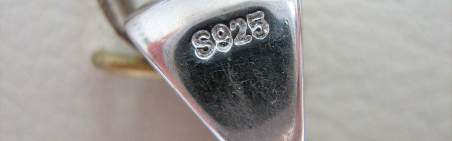 Pure Silver vs. 925 Sterling Silver: Which is Best for Your Jewelry? – Touch925