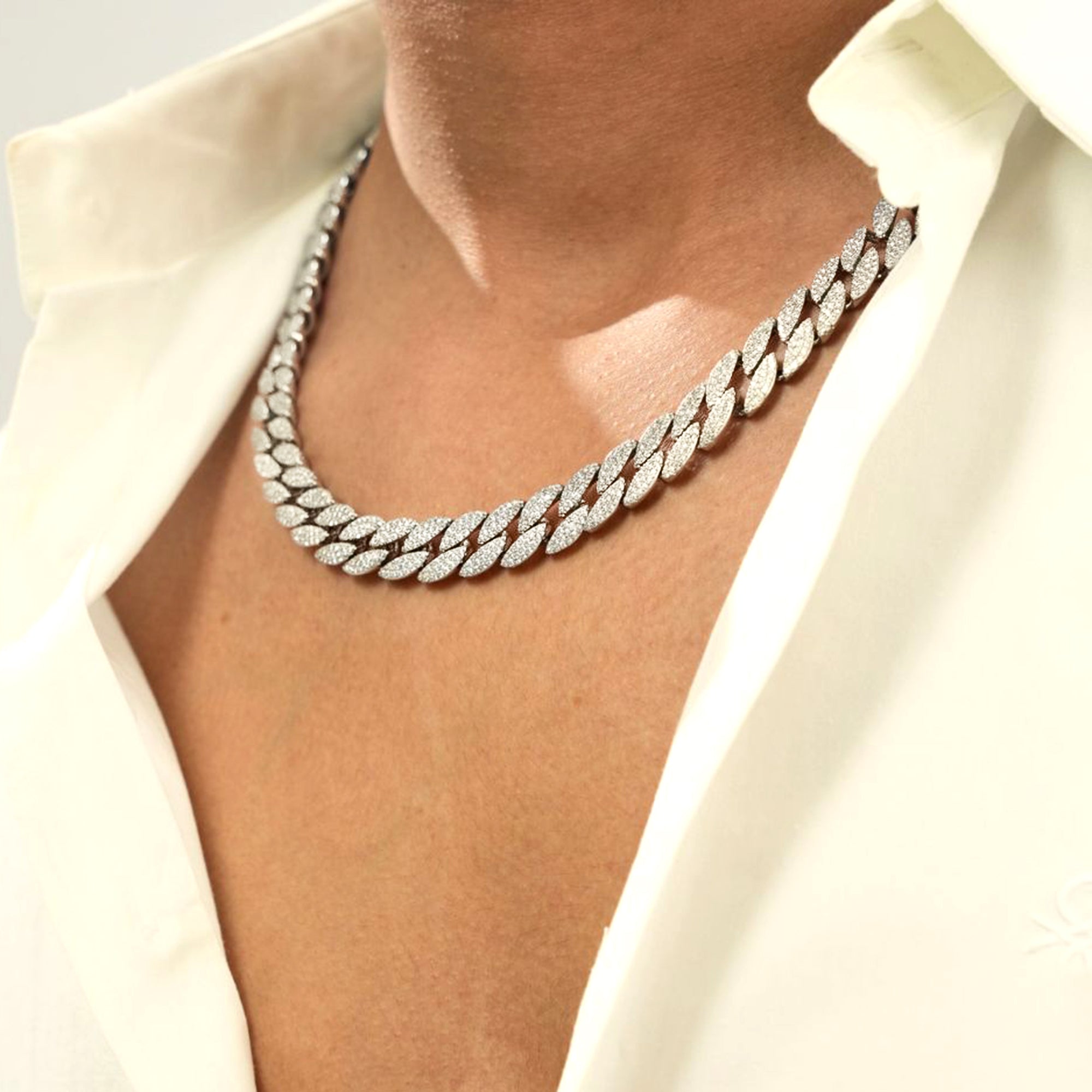 Get 25% Off on Pure Silver Chains for Men at Touch925!